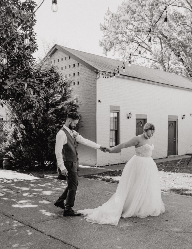 Peachy Spring Wedding at Pepin Mansion in New Albany, IN